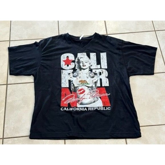 American Style | Shirts | Marilyn Monroe California Republic Graphic ...